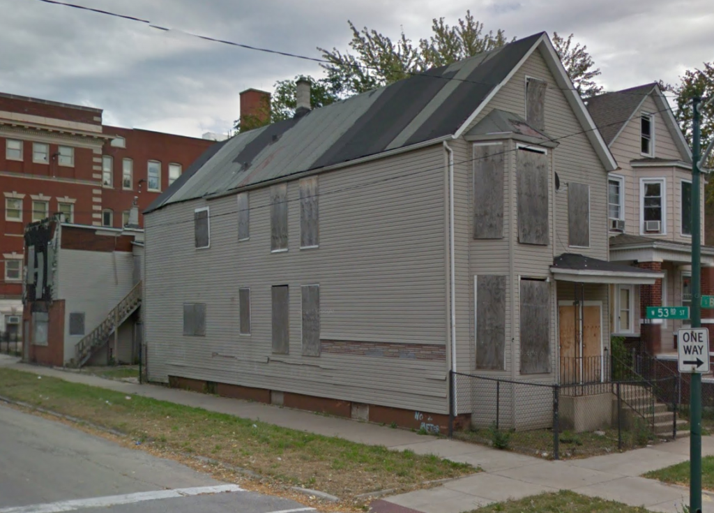 Back of The Yards 53rd and Bishop - Chicago Gang History